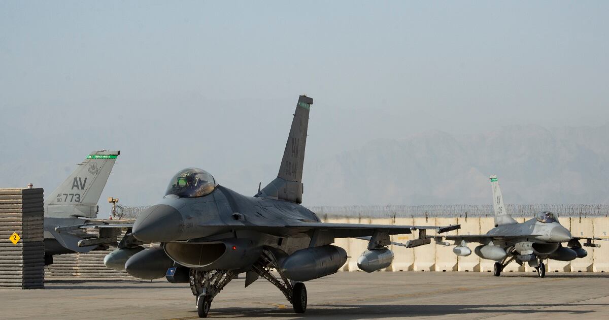 Air Force deploys more F-16s, tankers to Afghanistan