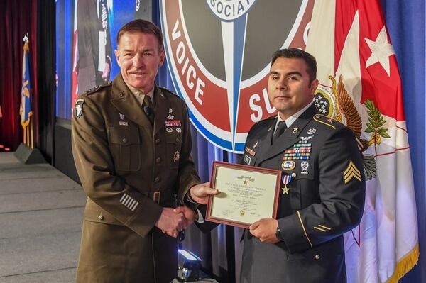 These two aviation soldiers just received the Silver Star from the Army ...