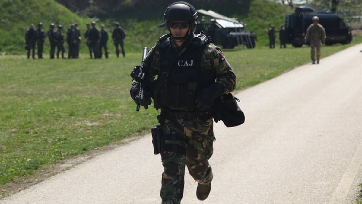 US, Slovenian troops train Serbian special anti-terrorism unit