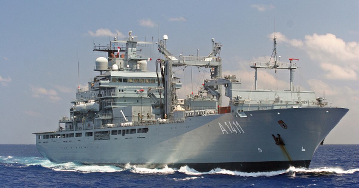 Canada To Lease Commercial Vessel To Refuel Navy Ships