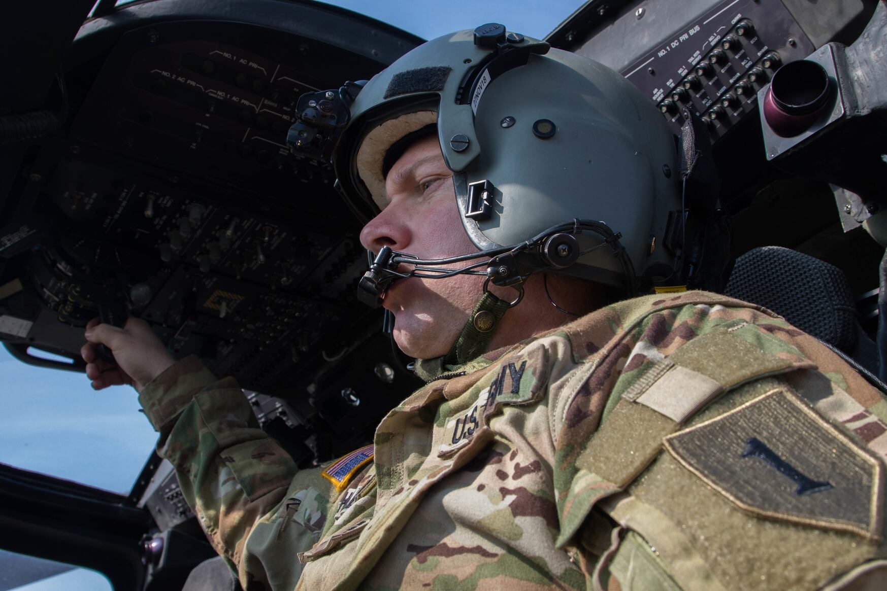 The pilot shortage: The Army’s struggle to fix its aviation problems