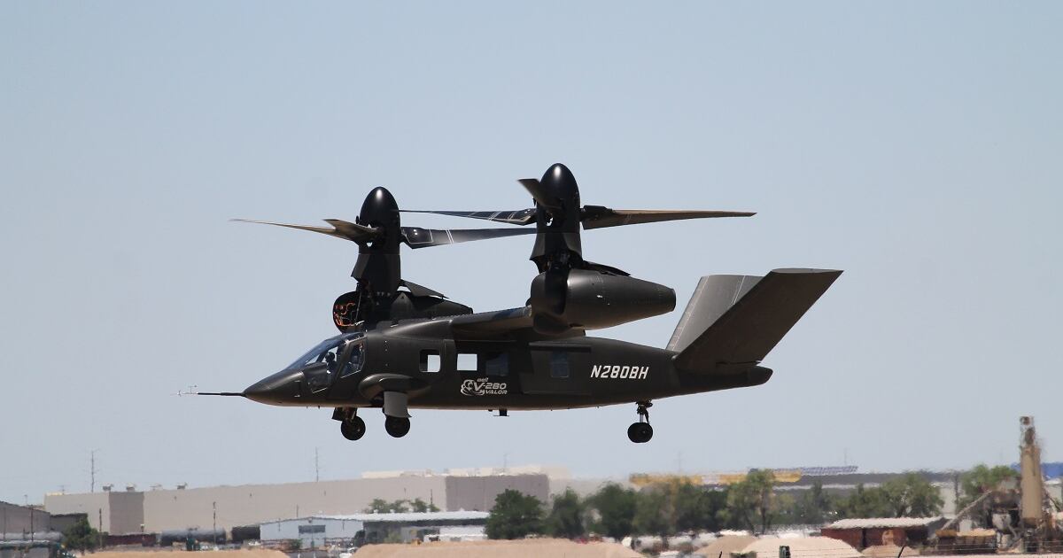Bell’s V-280 Valor shows off agility, speed in first public flight demo