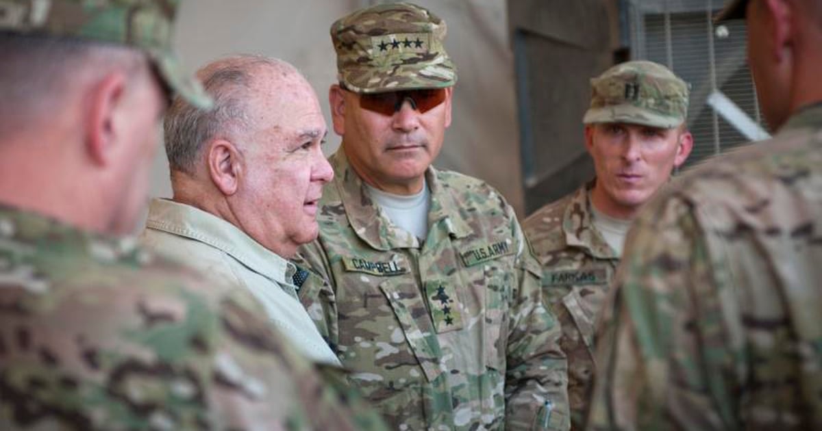 Army general takes command in Afghanistan