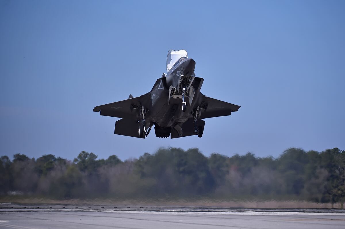 Israeli Fighter Pilots Head to US for F-35 Training