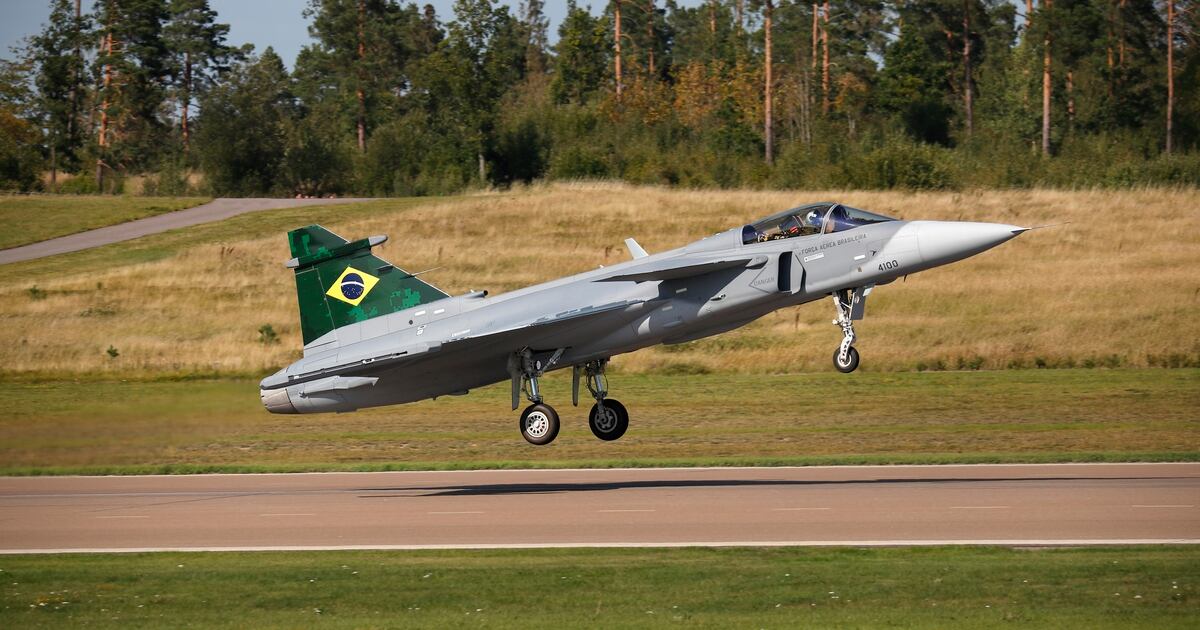 Brazil’s first Gripen E takes off
