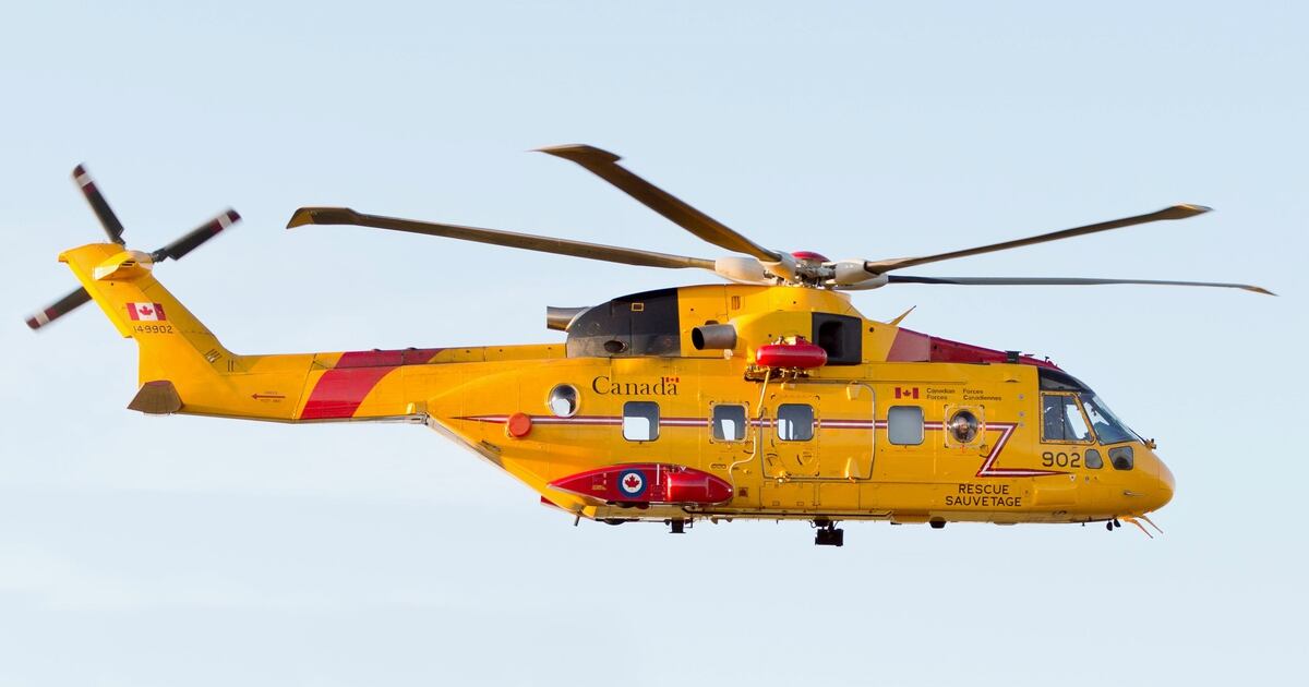 Canada May Adapt VH-71s for Search and Rescue