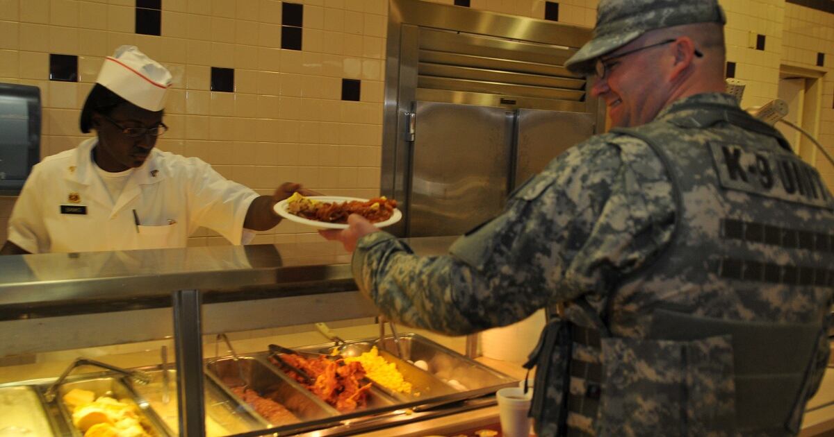 The Army trains for everything, but can it condition soldiers to eat well?