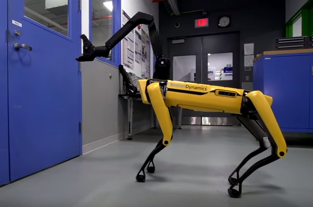 Watch Boston Dynamics' robot open the door to military capabilities ...