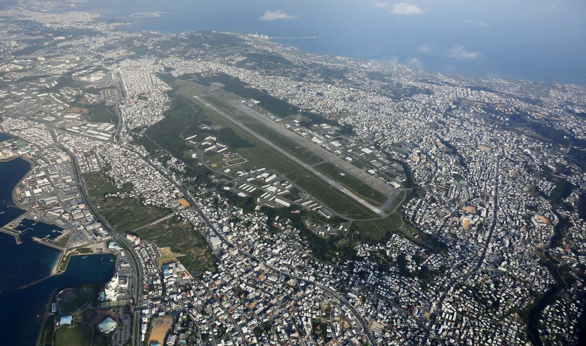 Japan PM suspends work on Okinawa U.S. base