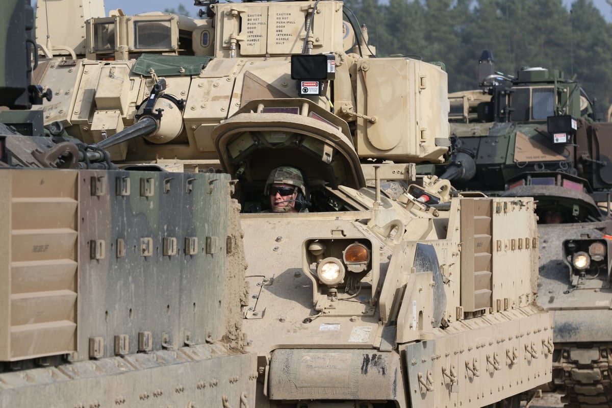 Stryker brigade will convert to armor this month as Army goes heavy for ...