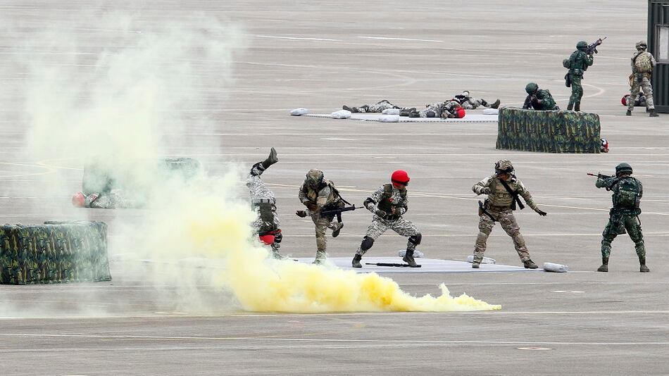 See Taiwan’s military simulate a fight against a Chinese attack