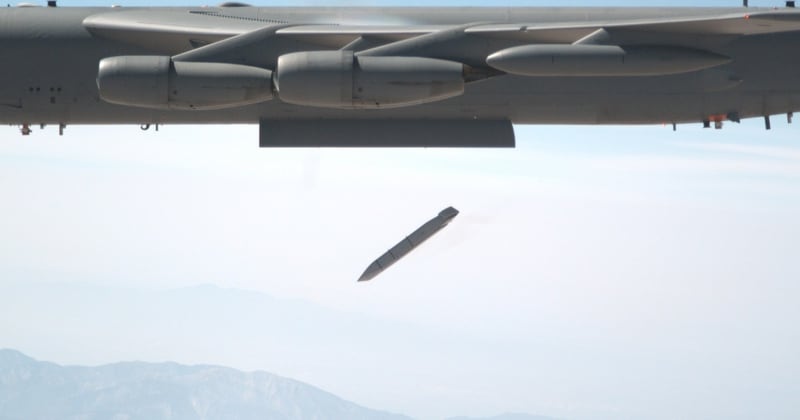 B-52s are getting an upgrade that will let them drop smart bombs like ...