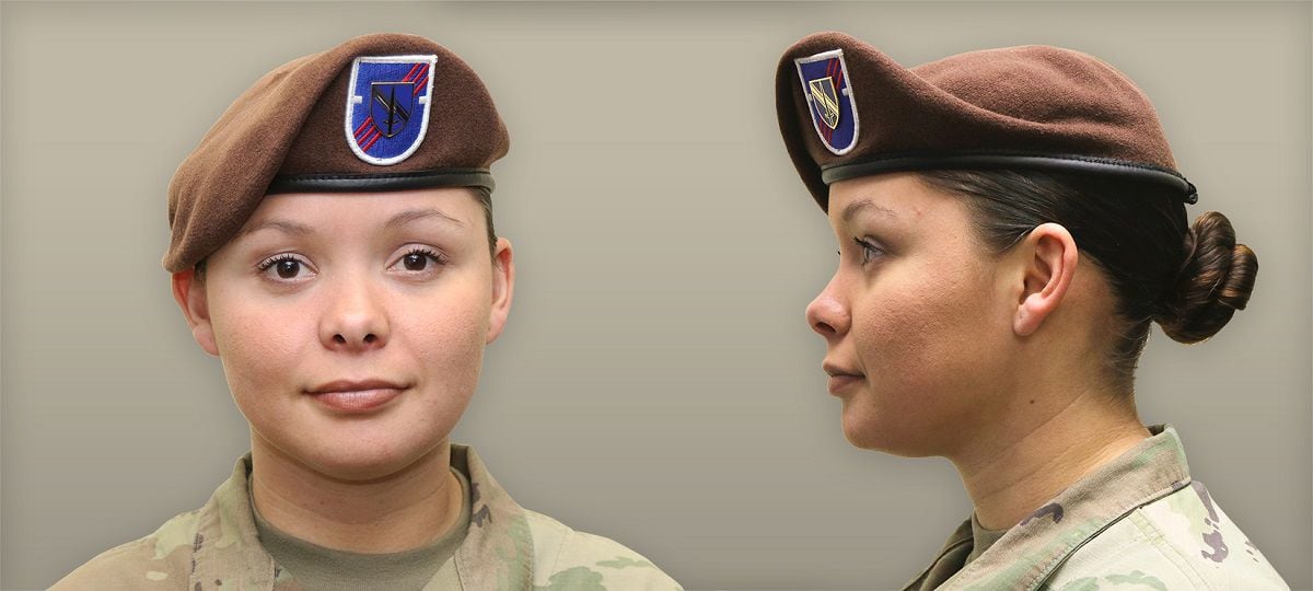 Military Berets New Beret Flash On The Black Berets? UNIFORMS U.S.