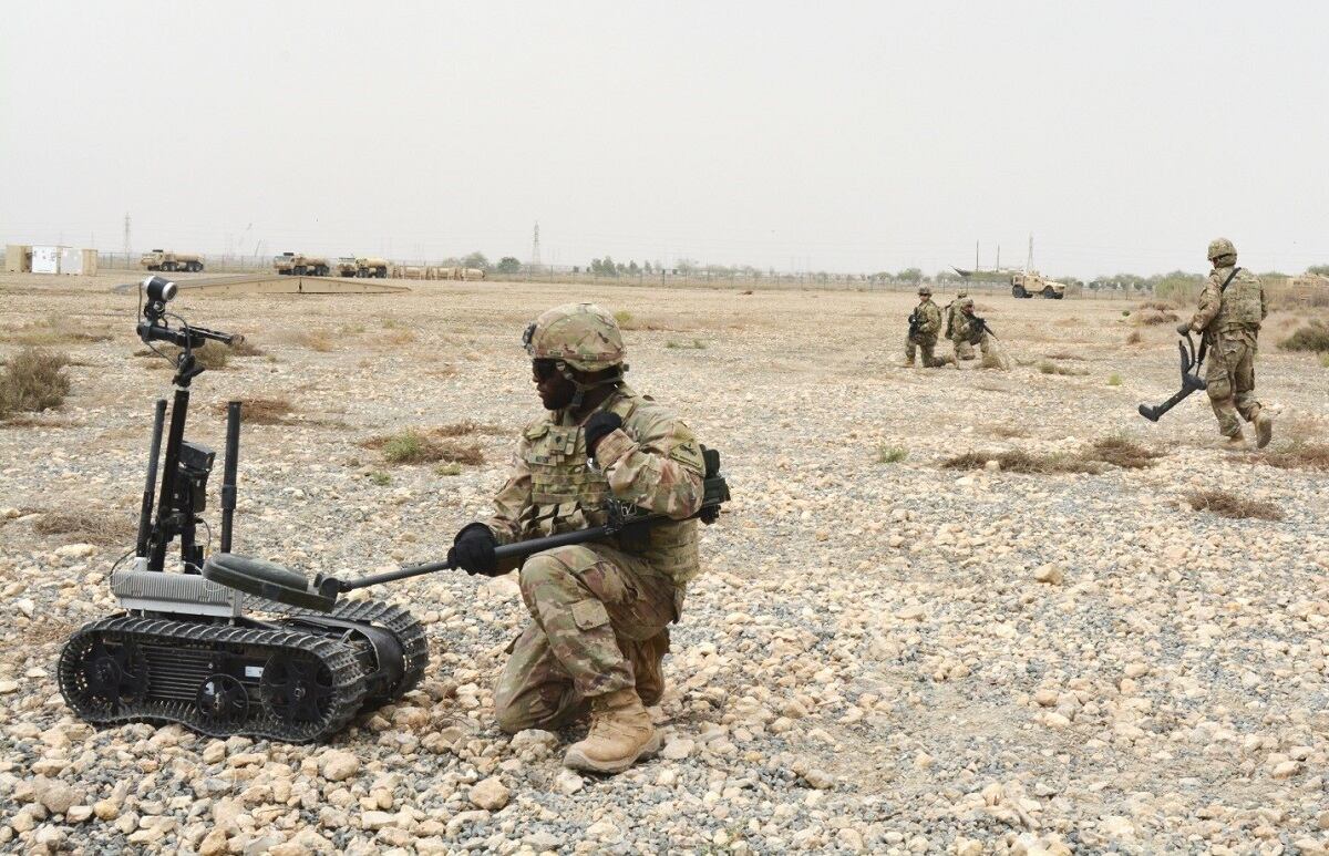 Robots in the ranks: How the Army’s maneuver training is incorporating ...