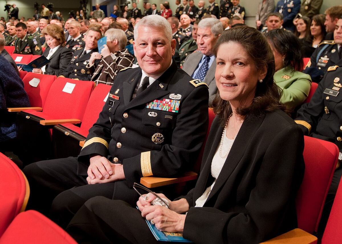 Military spouses back Common Core as key to improving kids' education