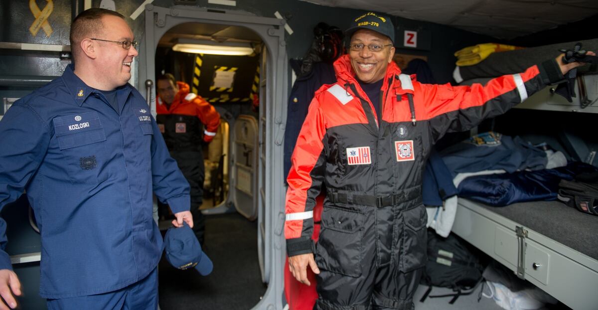Coast Guard CWO killed in Alaska crane accident