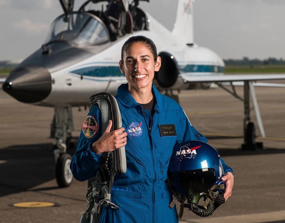Marine Cobra pilot aims for new stars as an astronaut candidate