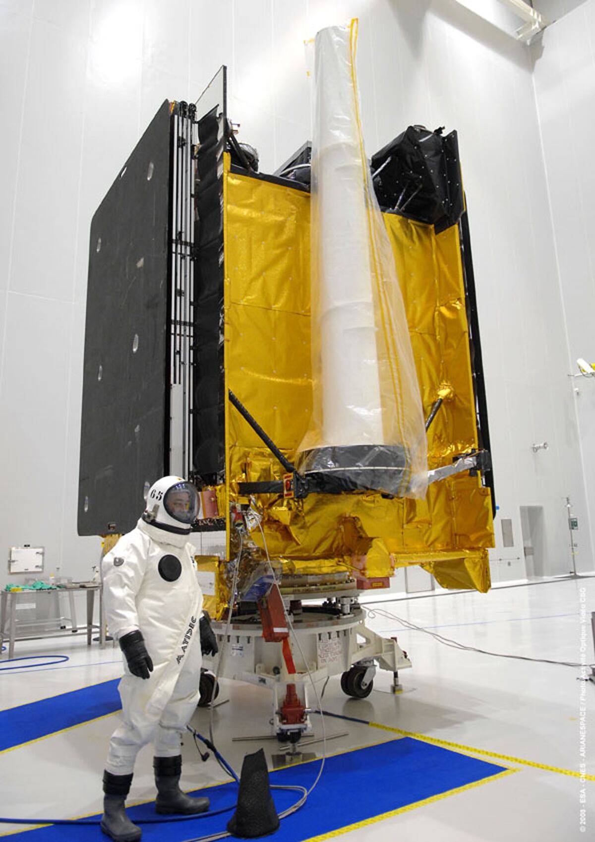 Airbus scores British military satellite deal without competition