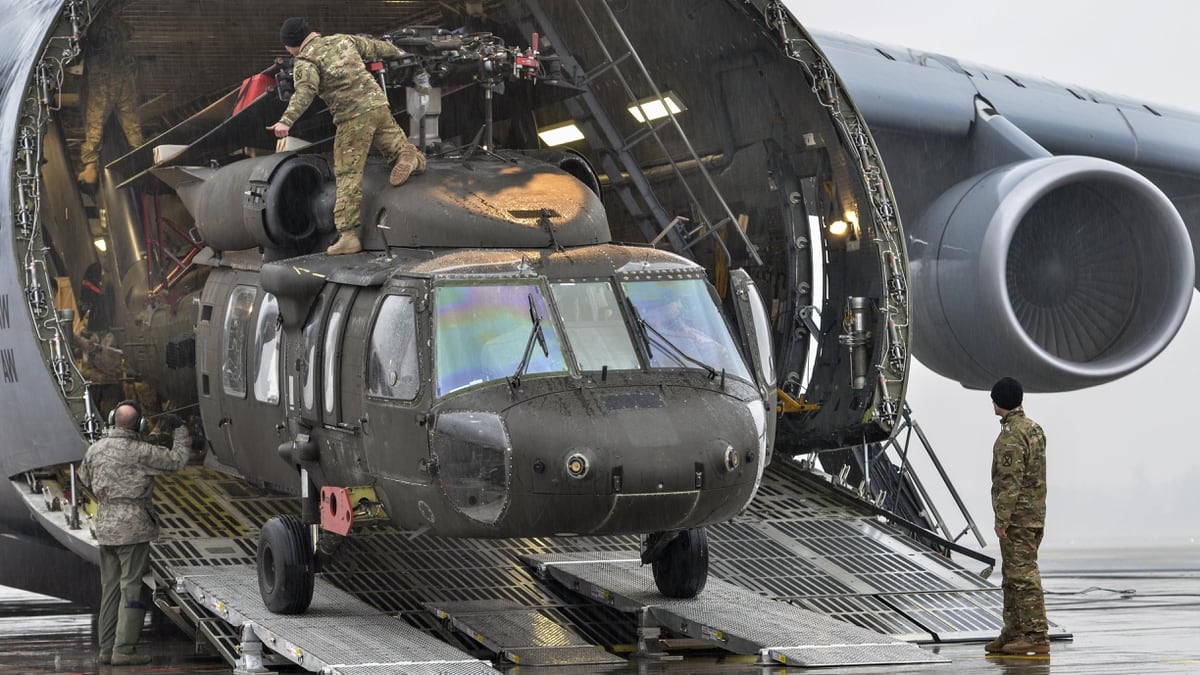 US to provide Afghanistan with up to 159 Black Hawks to help break ...