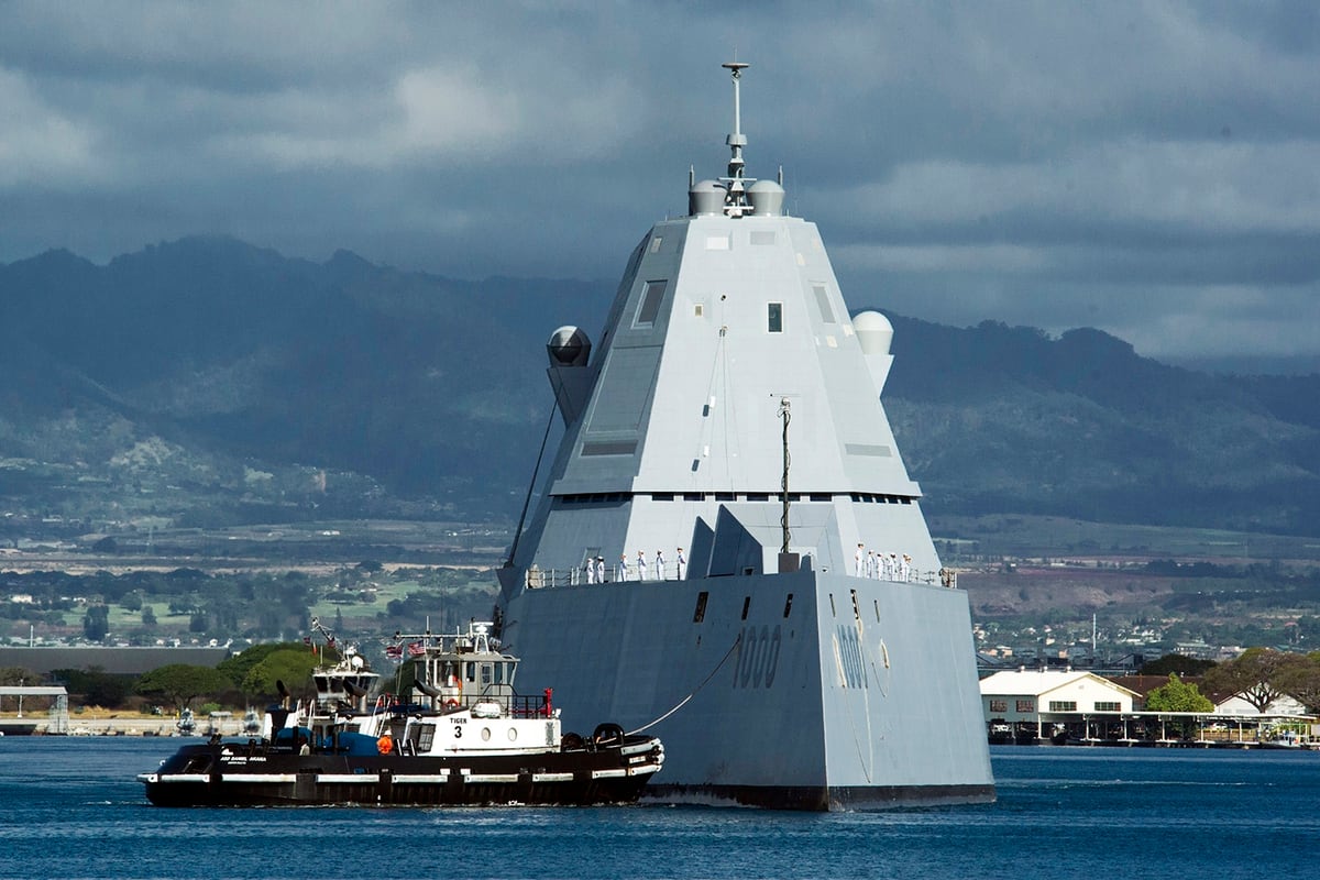 Zumwalt arrives in Pearl Harbor, a first for the guided missile destroyer