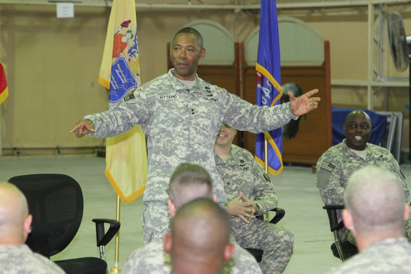 2-star general to retire after reprimand in Bliss deal