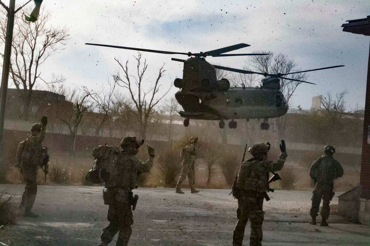 Guardsmen and reservists could see big boosts in hazard pay, education ...