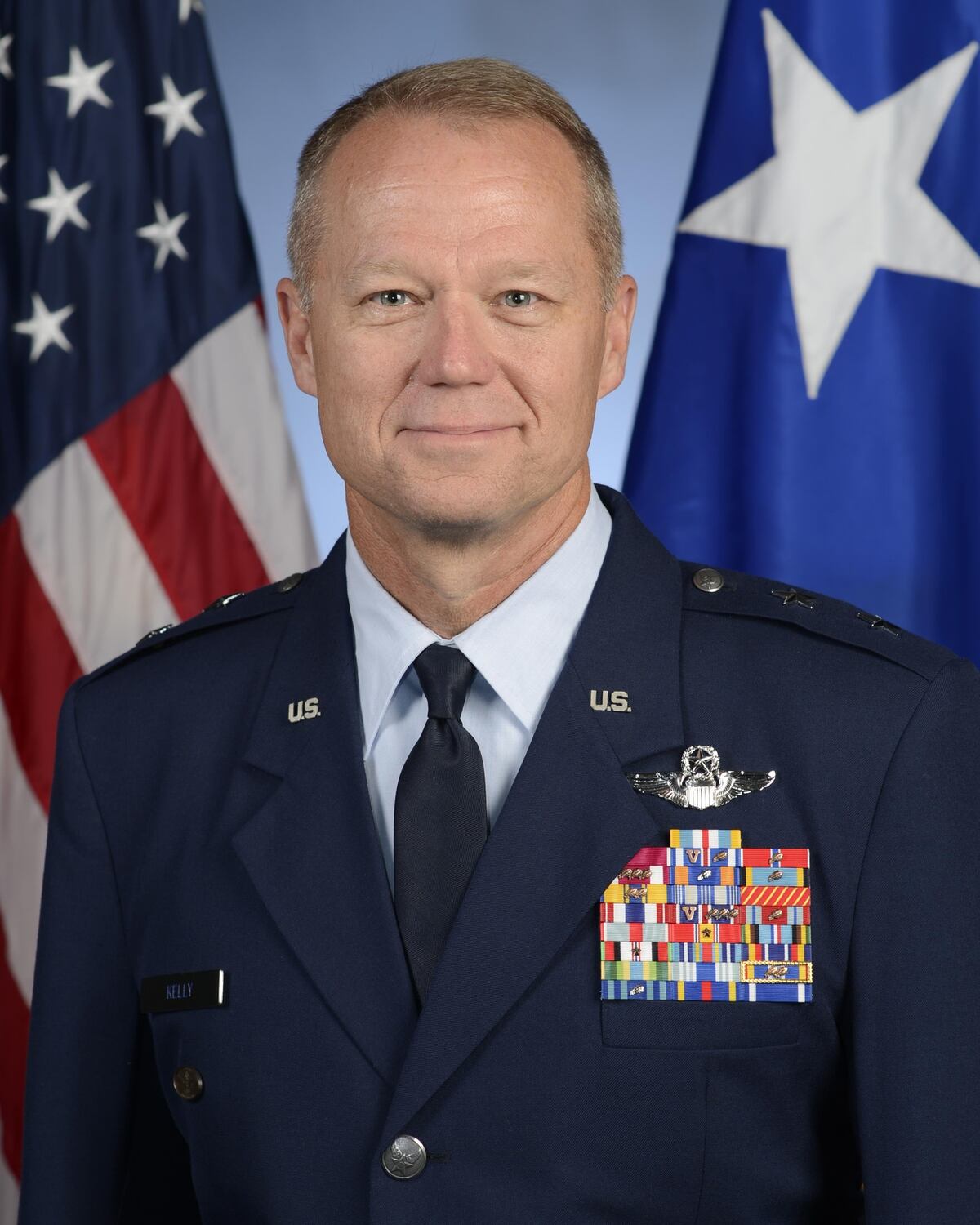 Maj. Gen. Kelly to become Hawk Carlisle's special assistant