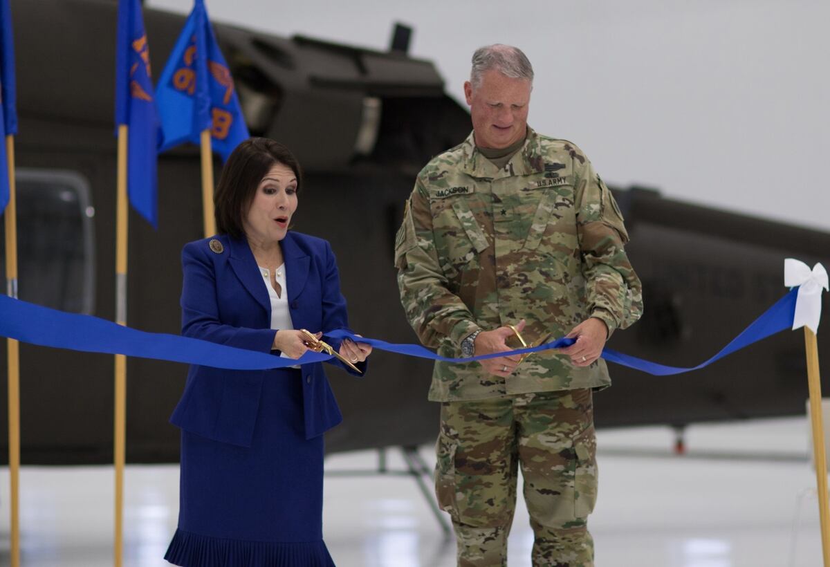 Illinois National Guard opens new $64.6M aviation facility