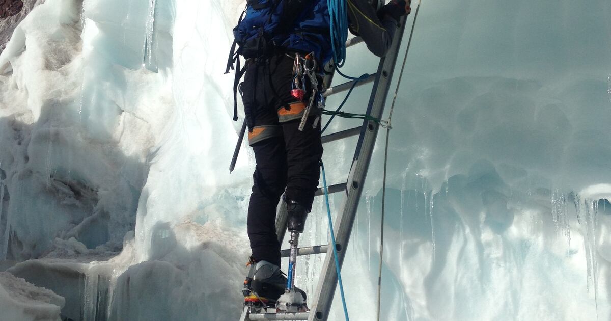 Soldiers climbing Everest launch fundraiser, plan film