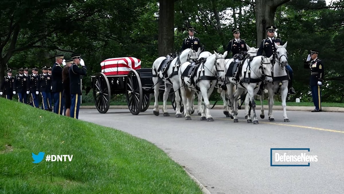 10 Caisson Platoon soldiers earn new Military Horseman badge