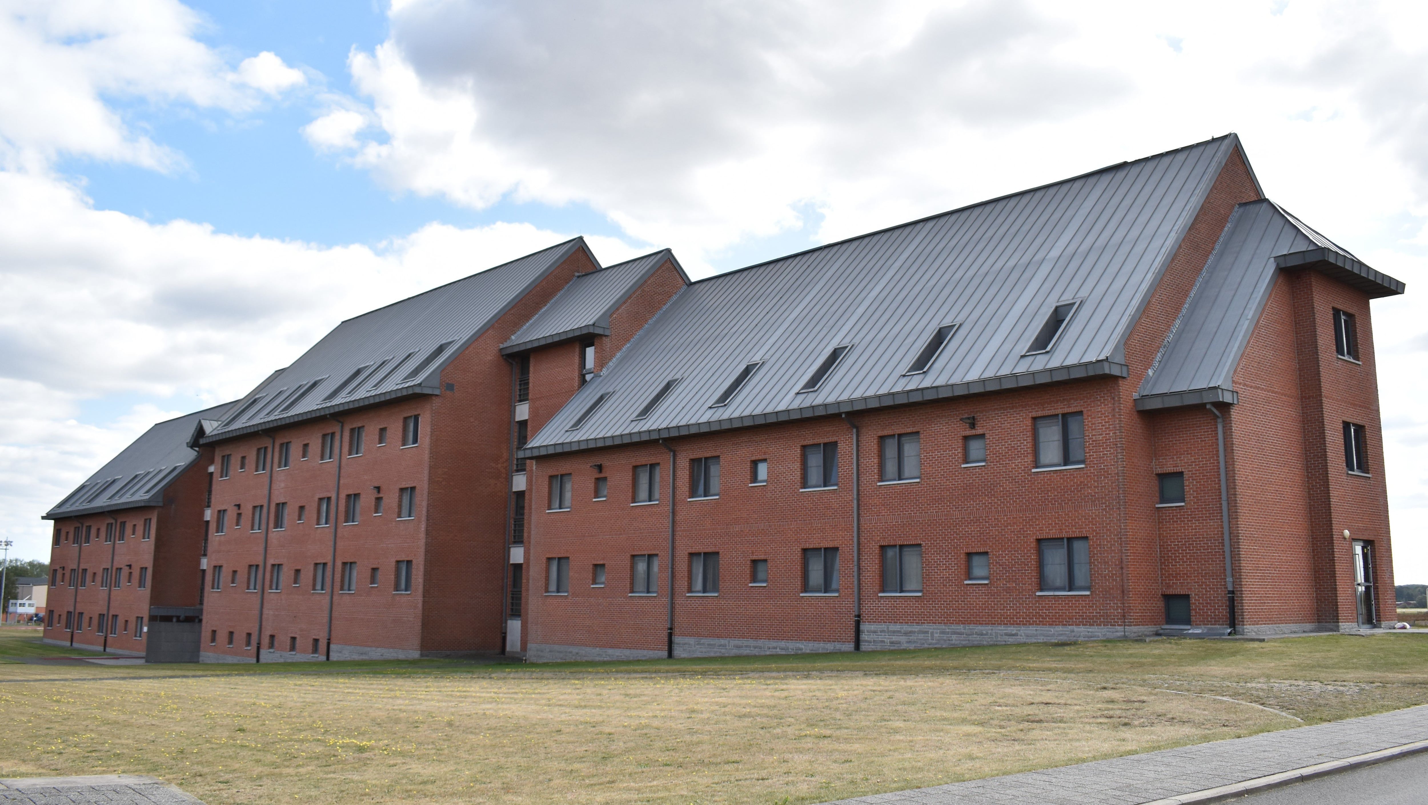 current army barracks