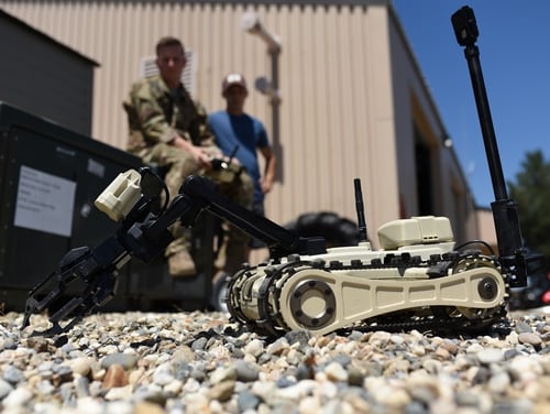 Marine Corps EOD techs will soon have this ‘throwable robot’ in their ...