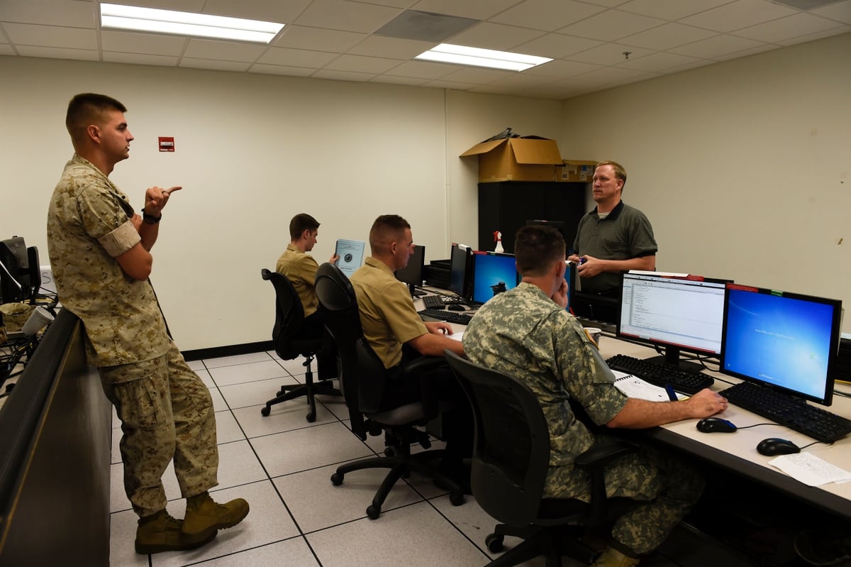 The Marine Corps starts its first cyberwarfare expeditionary group
