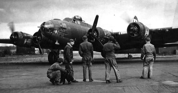 Honored WWII aerial gunner is a survivor