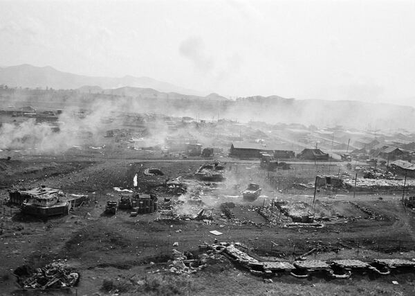 What happened in the Tet Offensive's first 36 hours