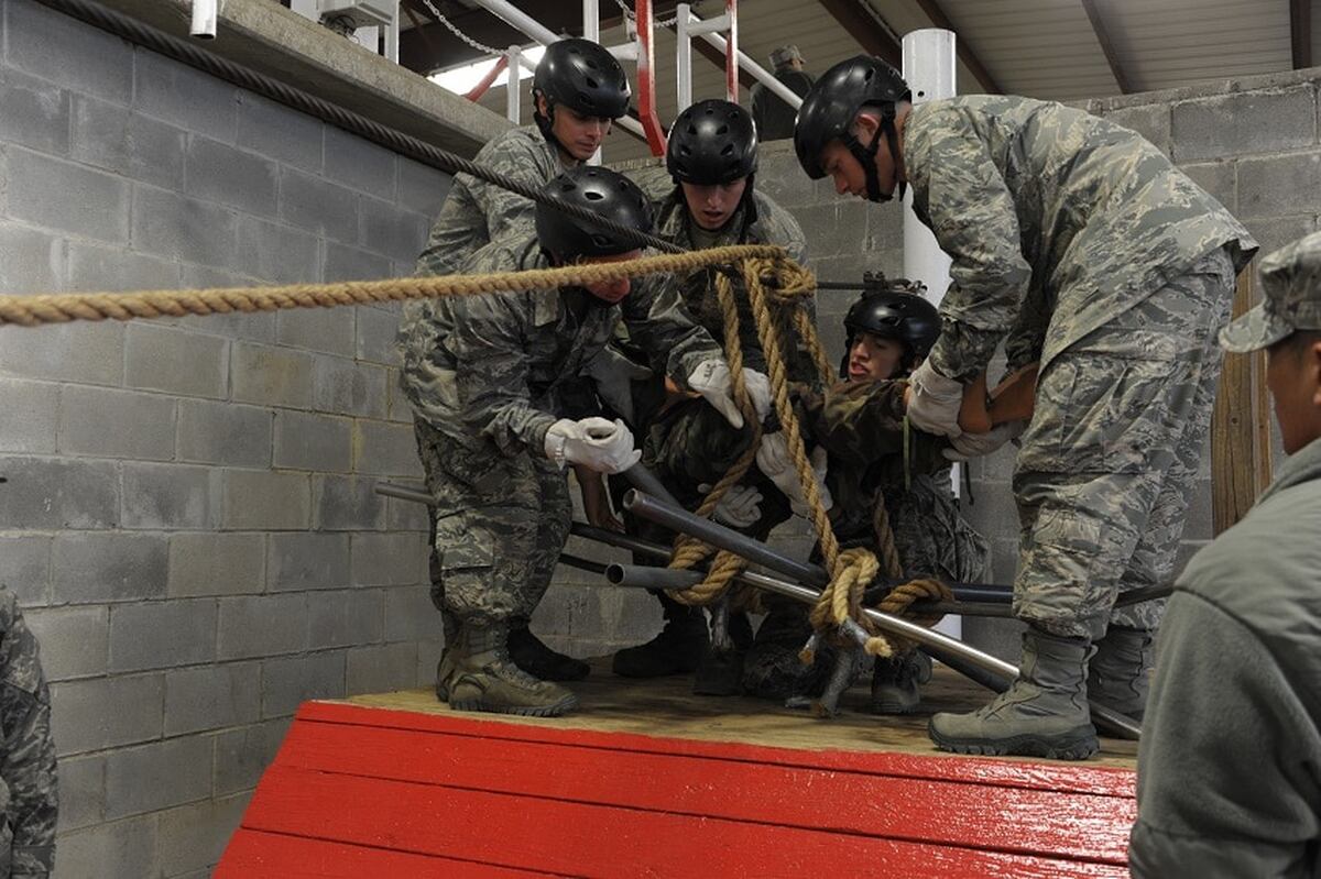 Air Force rolls out extended Squadron Officer School