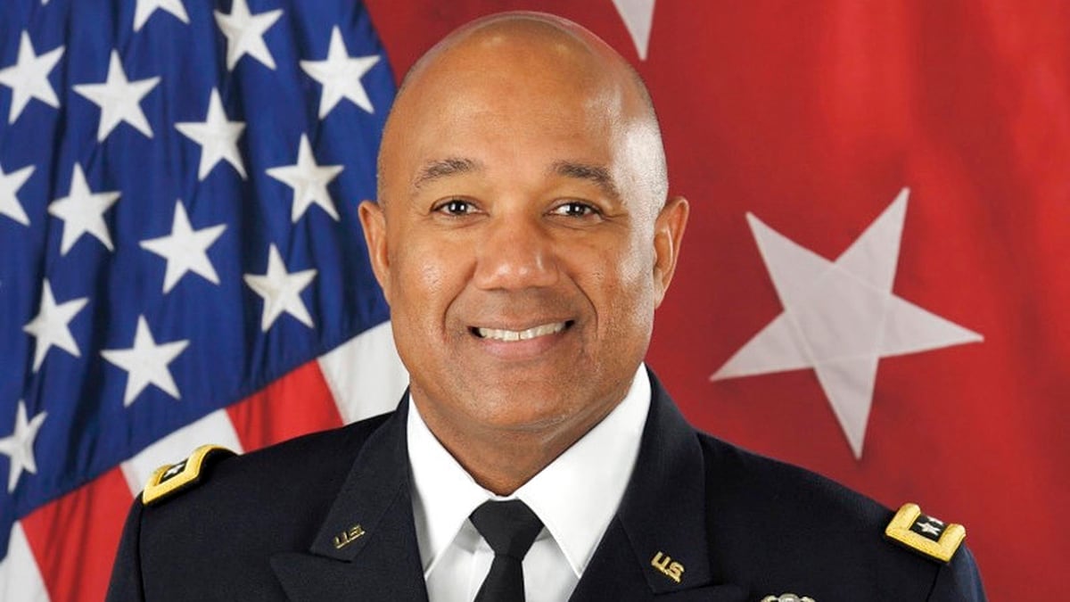 West Point gets 1st black superintendent in 216-year history