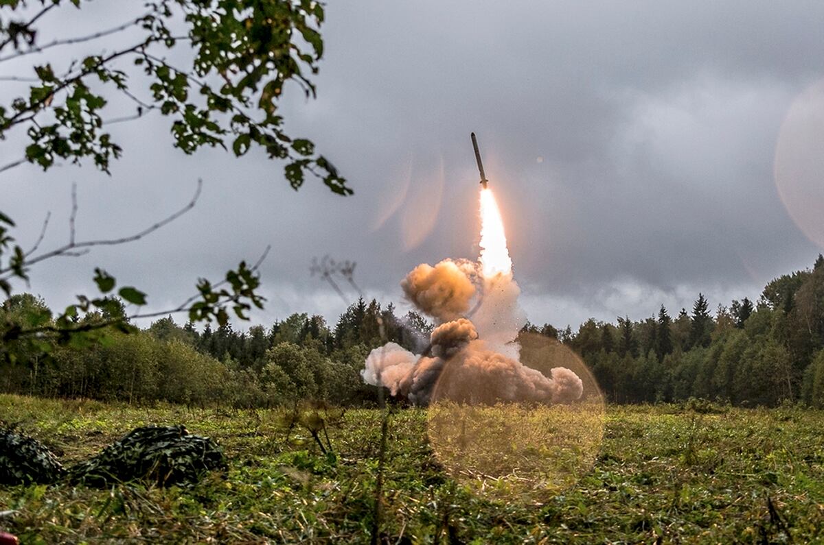 Russia warns US against deploying new missiles to Europe