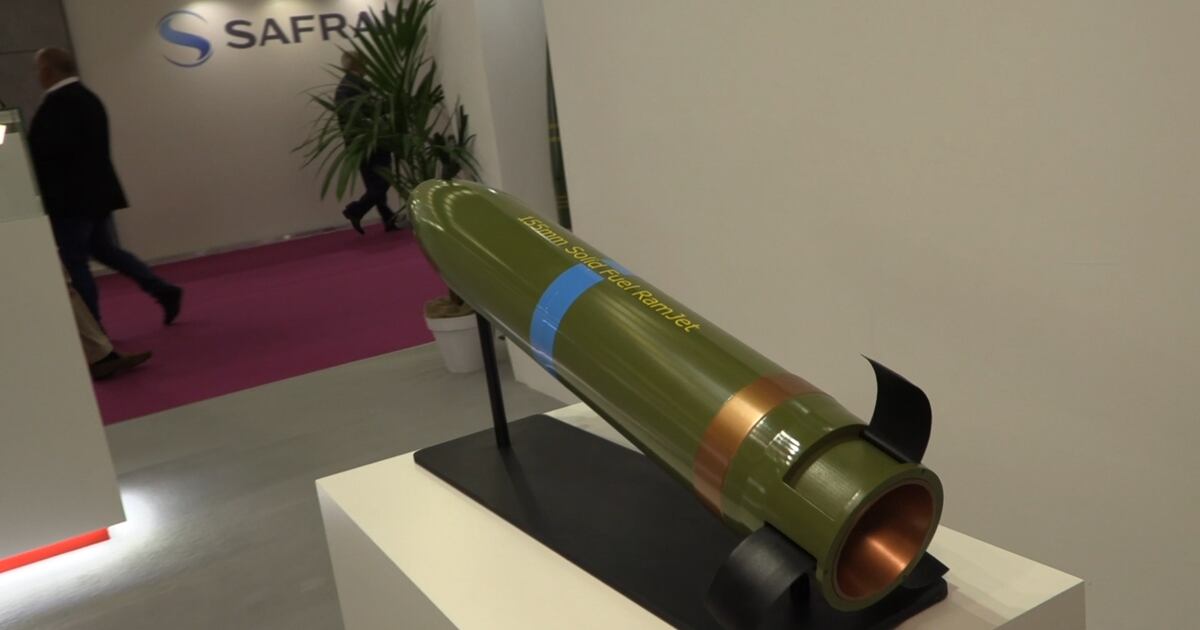 A ramjet-powered artillery shell?