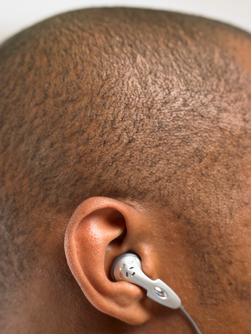 Army OKs earbuds with PT uniforms in the gym: Effective immediately