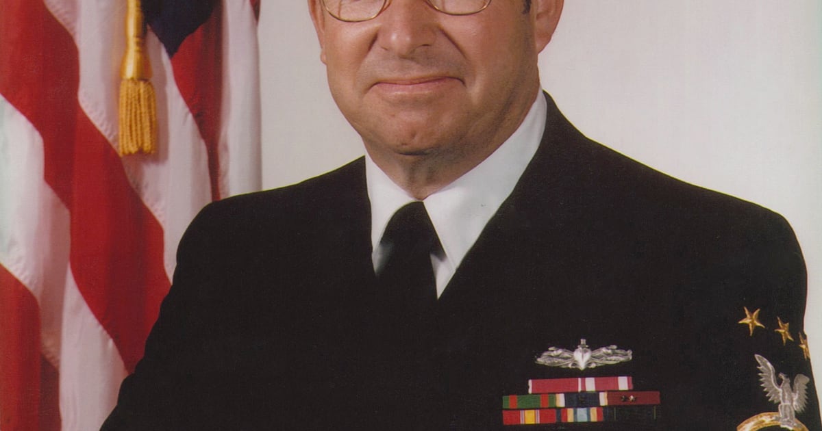 Former MCPON Bill Plackett dies at 78