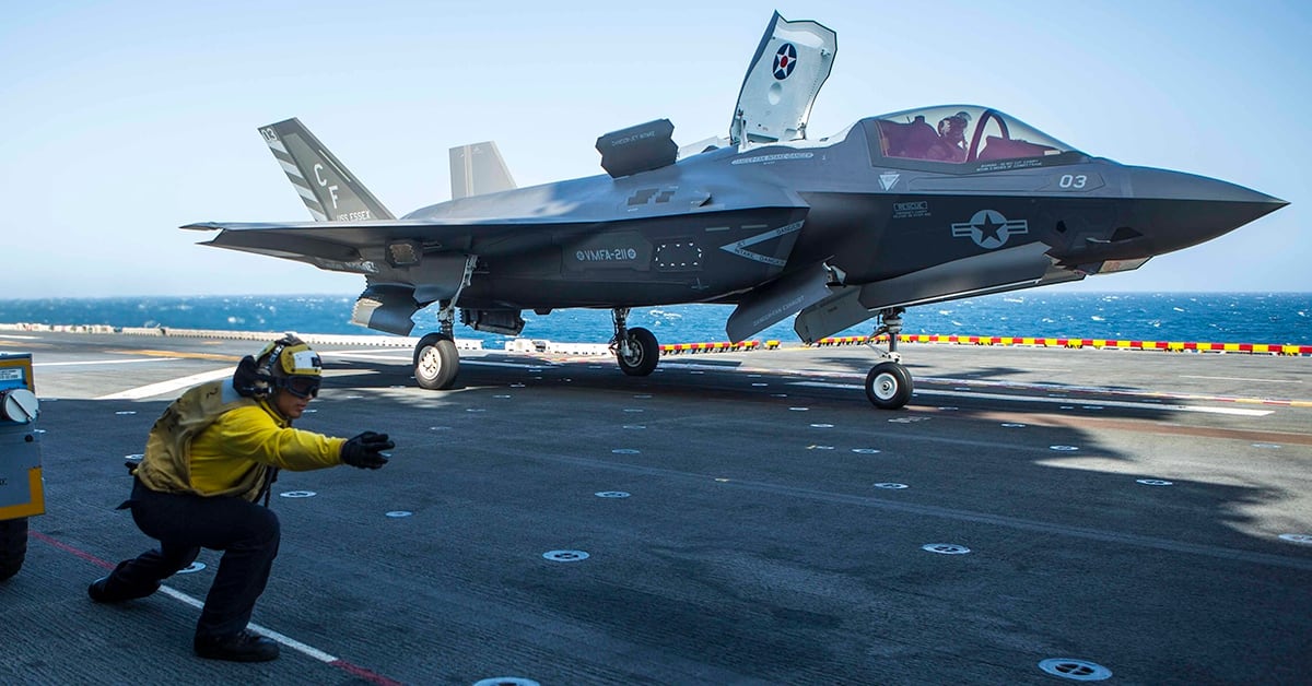 Afghanistan F-35B strike honors first Marine aviator awarded the Medal ...