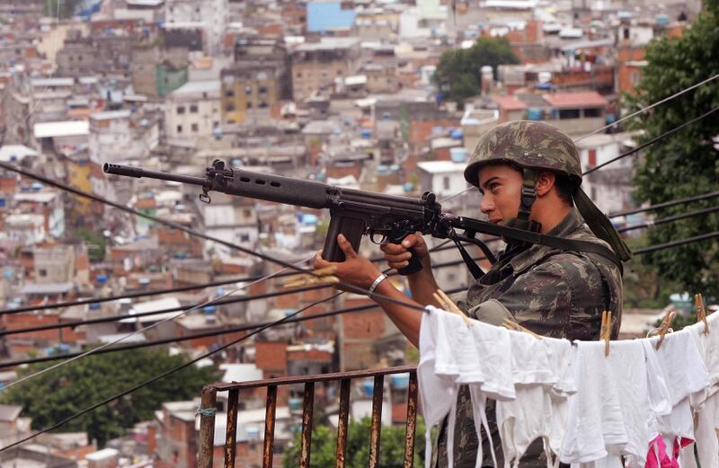 How the the FN FAL took on the AK-47