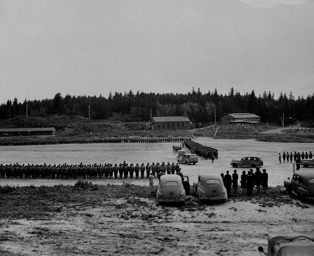 Navy to search Alaska ocean floor for WWII-era explosives