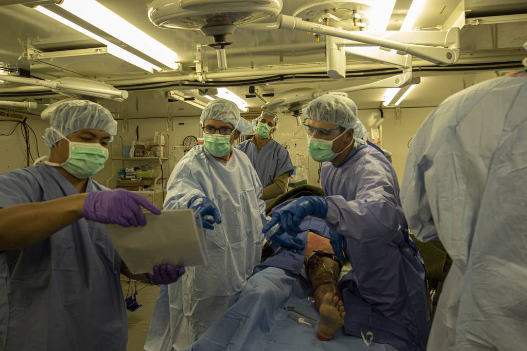 Three Army field hospitals ordered to New York, Washington states