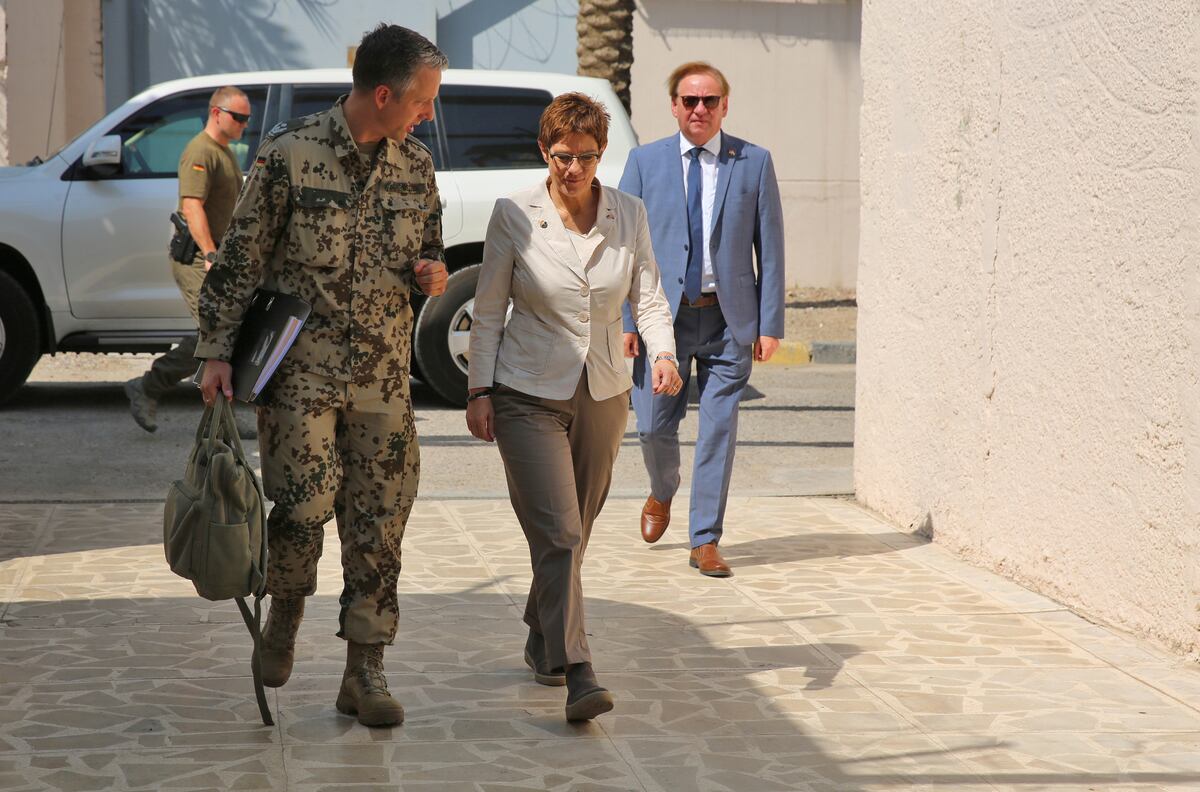 New German defense chief drums up support for extending counter-ISIS ...