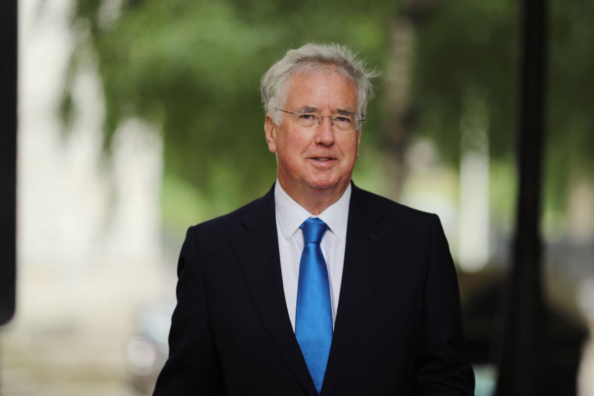 UK defense secretary resigns amid allegations about behavior