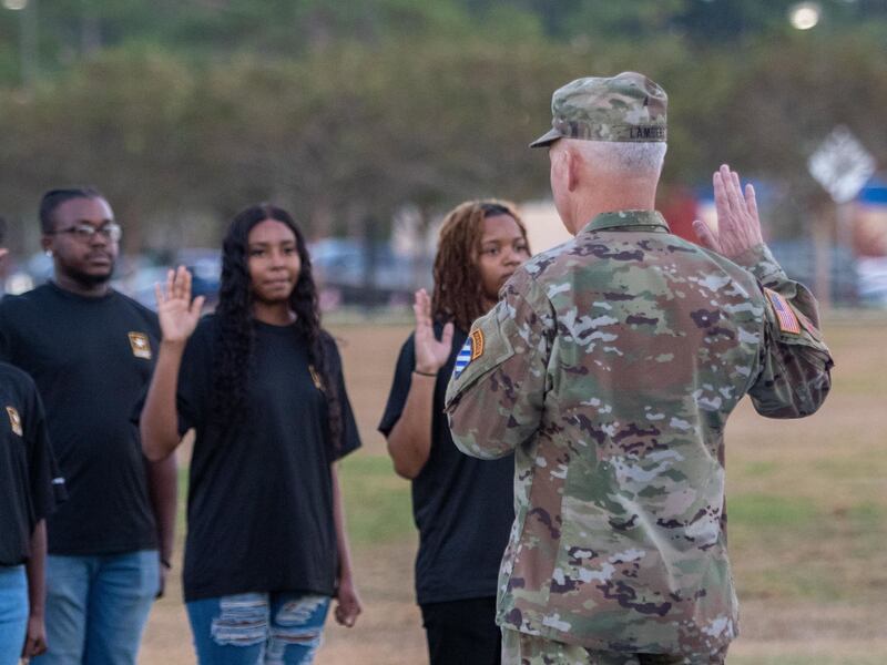 100 soldiers awarded recruiting ribbon for getting others to enlist