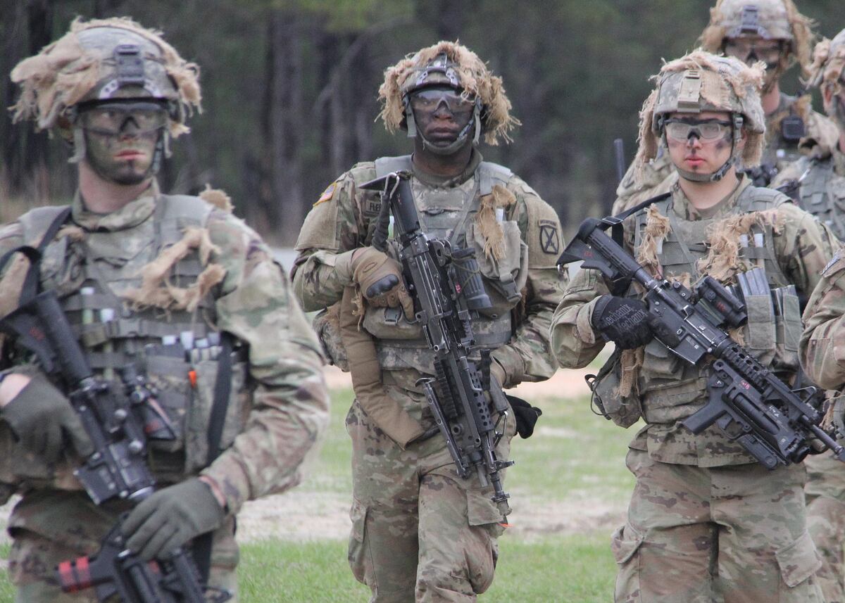 Growing the Army: Service offers big bucks, second chances to boost the ...