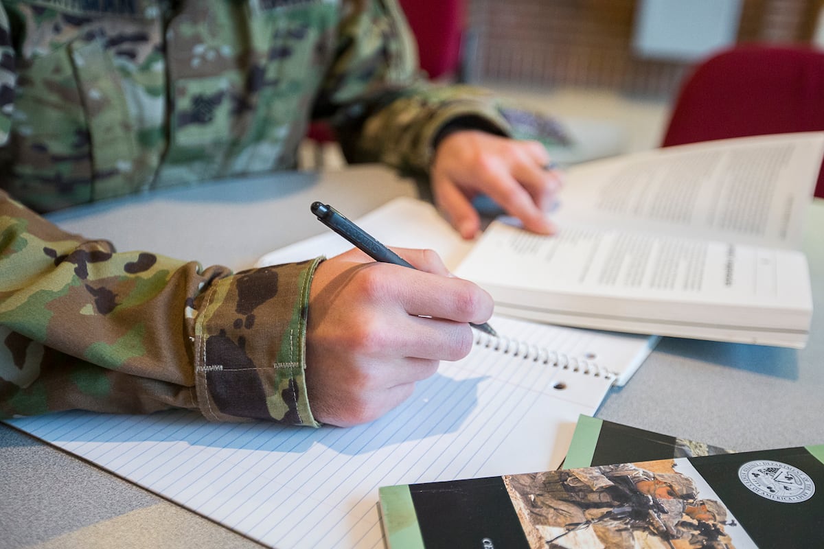 What troops need to know about the GI Bill and tuition assistance